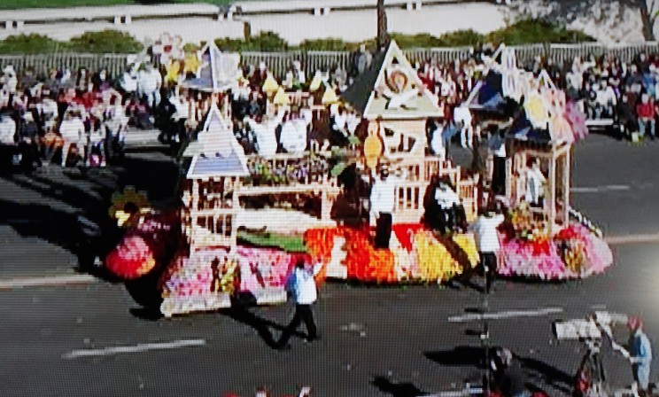 mateos_dream float | Accessible Playgrounds